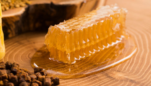 What is Honeycomb? – Just Bee Honey